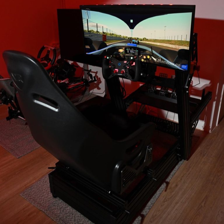 Racing Simulator Booking – Full Focus Sim Lab